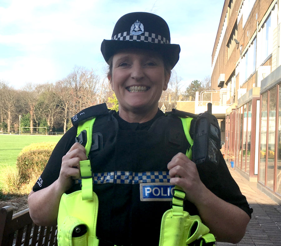 Edinburgh police officer picks up top award – Live Edinburgh News